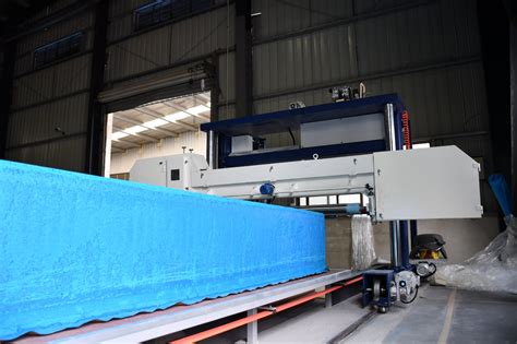 China Long Peeling Horizontal Foam Block Cutting Machine Wholesale