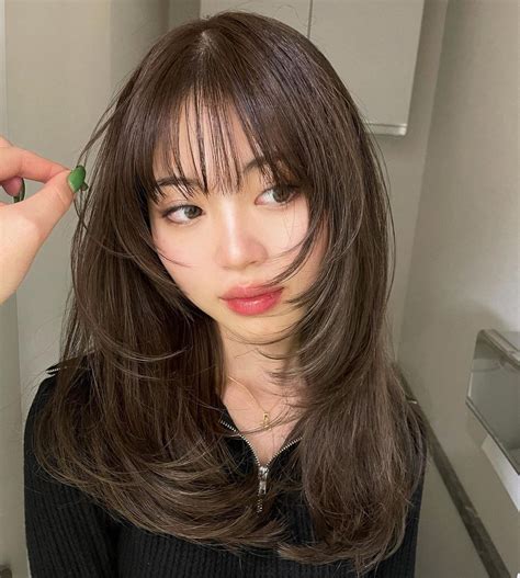 Explore 28 Stunning Korean Bangs Hairstyles For A Fresh And Trendy Look