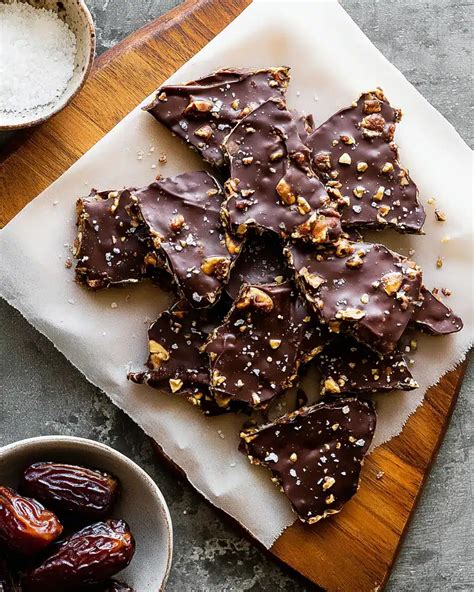 Date Paste Recipe Easy And Healthy Natural Sweetener