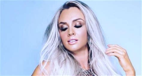 Juju Salimeni Exibe Seios Em Primeiro Foto Do Ensaio Nu Para A Playboy