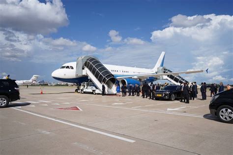 រដ្ឋមន្រ្តីការបរទេសចិន វ៉ាង យី បានមកដល់កម្ពុជាហើយ នៅវេលាម៉ោង ៣៖១០នាទីរសៀល ថ្ងៃទី១២ សីហានេះ