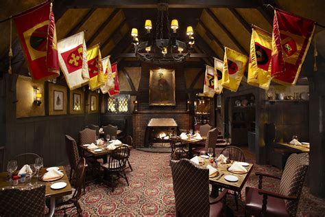 Corporate Lawrys Restaurants Inc