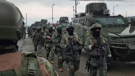 Ib3 Notícies Lequador Allibera 41 Funcionaris De Presons Retinguts