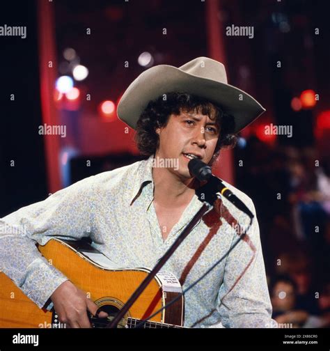 Arlo Guthrie Amerikanischer Folk Musiker Bei Einem Auftritt In