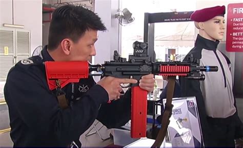 Singapore Develops Non Lethal Ar Style Rifle Outdoorhub