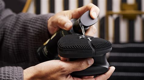 Mens Electric Face Scrubber Face Buffer Pro Manscaped Us