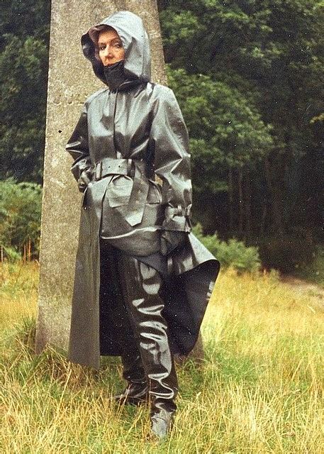 Atomage Helen Henley 16 Thomas Gill Flickr