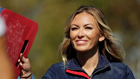 Lookin At Girlzzz Paulina Gretzky Tiffani Thiessen Emilia Clarke