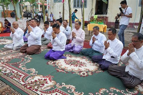 မွန်ပြည်နယ်ဝန်ကြီးချုပ် ဦးအောင်ကြည်သိန်း မြစေတီပရိယတ္တိစာသင်တိုက