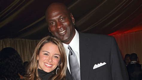 Michael Jordan Wife Yvette Welcome Birth Of Twin Daughters Sports