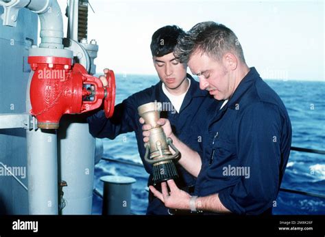 Boatswain Mate Second Class Bm2 Miller Shows Seaman Sn Landon The