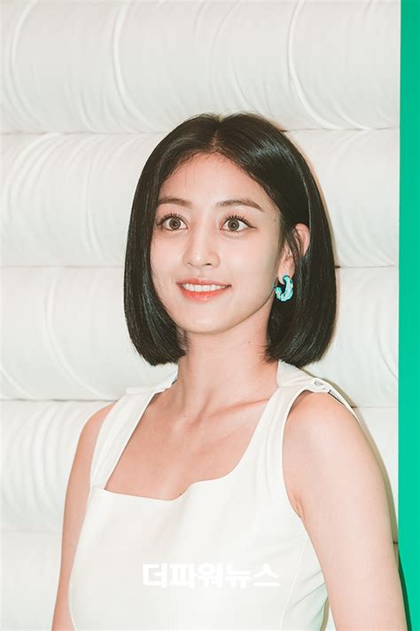 트와이스 지효 놀란 눈망울