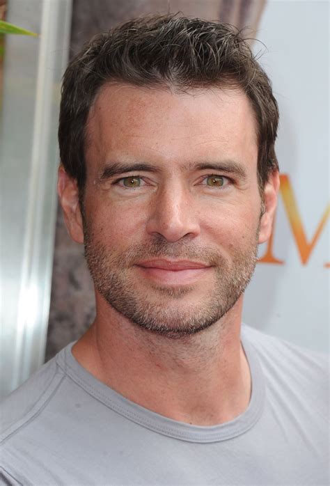 Photo Scott Foley à Los Angeles Le 29 Mars 2014 Purepeople
