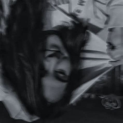 Natalia Adaro Natiadaro • Threads Say More