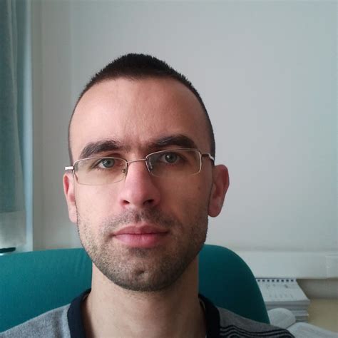 Daniel Molnar Youtube