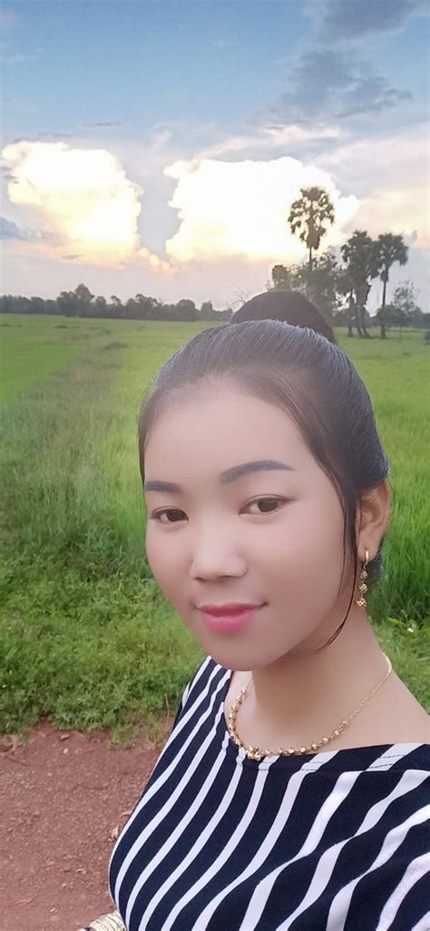 Long Hong តំណាងចែកចាយផលិតគ្រួសារកក់ក្តៅ