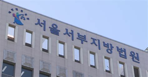 캠퍼스 여자화장실 불법촬영 연대 의대생 징역 1년