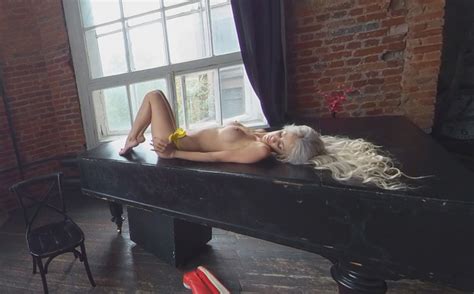 Boots N Blondes Hot Blonde Vr Porn Video