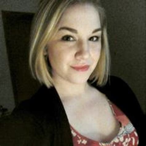 Stream Laura Vinatieri Music Listen To Songs Albums Playlists For