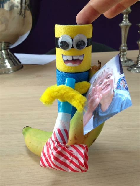 Pin Van Annapeso Op Traktaties Waterpistolen Minion Banaan