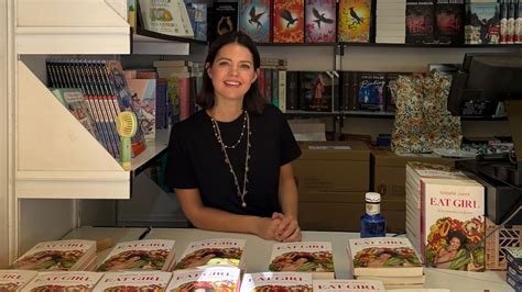 Isabelle Junot Debuta Como Escritora En La Feria Del Libro Con Una Invitada Muy Especial Su