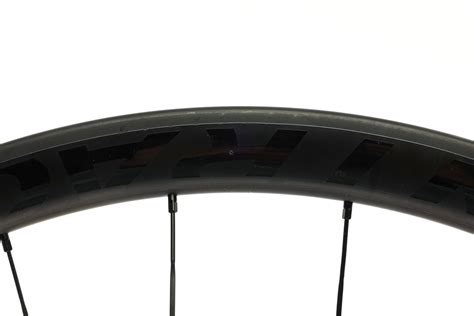 Bontrager Aeolus Elite 35 Carbon Tubeless 700c Wheelset The Pros