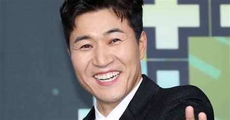 [포토] 코요태 김종민 반가워요