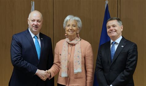 Росен Желязков се срещна с председателите на ЕЦБ и на Еврогрупата Информационна агенция ПИК