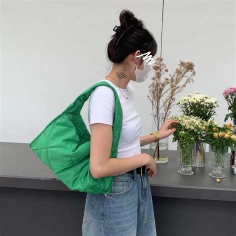 민티즈 오늘출발 민티즈 퀼팅 누빔 식빵백 보부상가방 데일리 텀블러 백 연예인 에코백 위시버킷