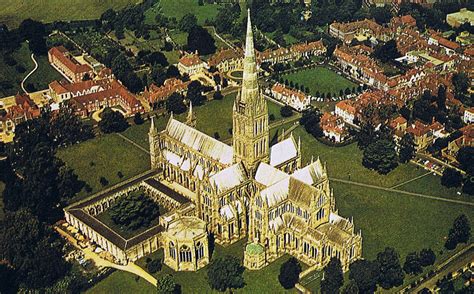 Arsitektur Gotik Gereja Di Eropa Ehef Id