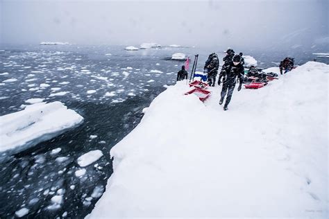 포스엘리먼트 고생을 사서 하고 있나요 젊다는 증거입니다 겨울즐기기 궁극의보온 포스엘리먼트 드라이슈트 Facebook