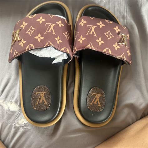 Louis Vuitton Slides Womens Depop