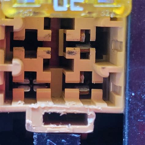broken fuse connector audizine photo gallery