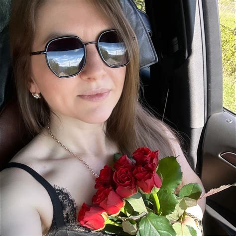 Найдорожчу маму З Днем Народження вітає дочка Світлана з чоловіком