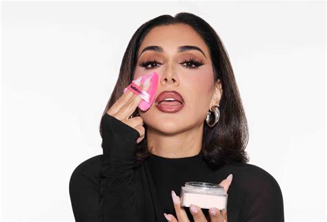 Huda Beauty Torna Indipendente Huda Kattan Riacquista Il 100 Del Brand Beauty Pambianconews