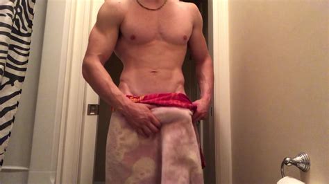 Bodybuilder Drops Towel