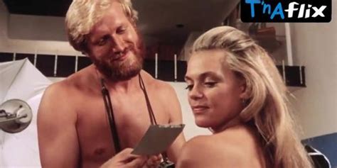 Dyan Cannon Breasts Bush Scene In Such Good Friends