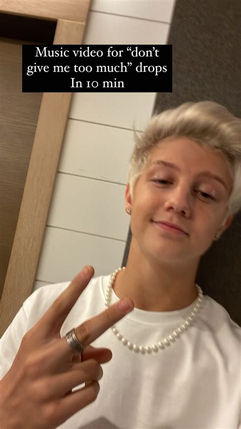 Picture Of Stefan Benz In General Pictures Stefan Benz 1665260282  Teen Idols 4 You