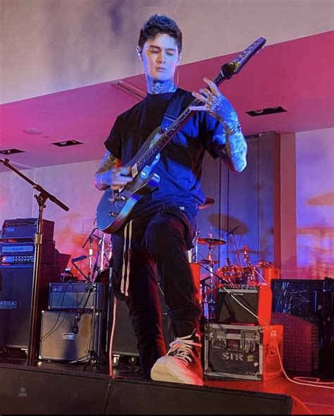 Idol Tabs Broken R Polyphia