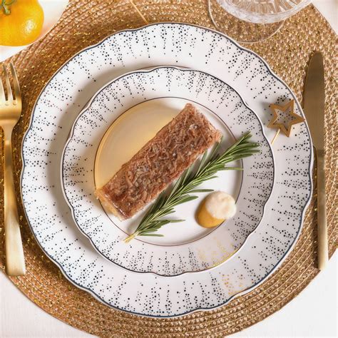 Студень говяжий ЛЕНТА Fresh весовой купить со скидкой доставка и в магазине Лента Москва