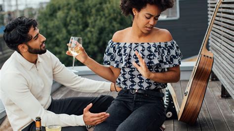 20 Little Things That Will Always Make A Woman Feel Quietly Insulted