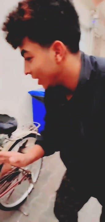 لا تكلي كاديلاك 😹👋 Youtube