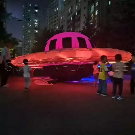 Jual Decorative Props Giant Alien Inflatable Ufo Flying Saucer Balloon