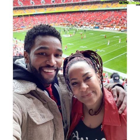 Anthony Hill Wiki Biography Age Photos Spouse And More