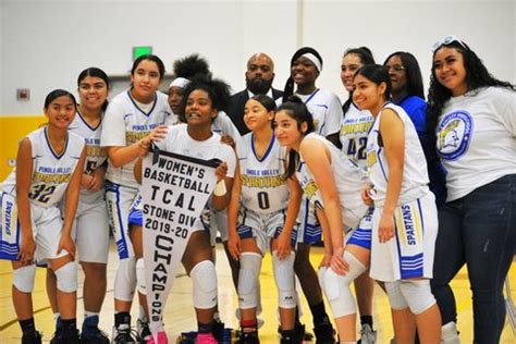 Pinole Valley Girls Clinch Tcal Title The Contra Costa Pulse