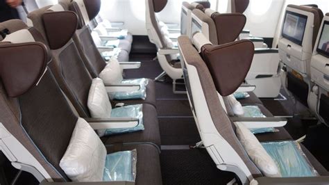 Etihad Extra Legroom Seats Etihad Launches New Economy Space Cabin