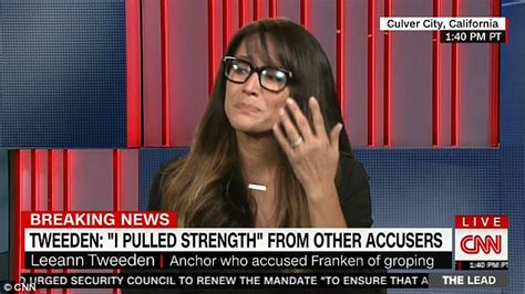 Al Franken Is Sorry For Groping And Kissing Leeann Tweeden Daily Mail