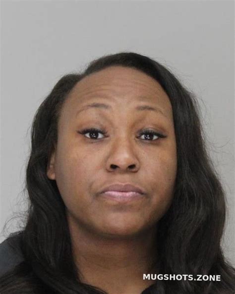 Moffit Domionna 02 16 2025 Dallas County Mugshots Zone