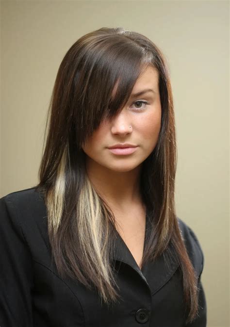 23 Best Ways To Style Bangs On Small Foreheads HairstyleCamp