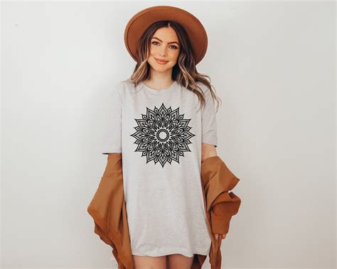 Mandala Shirt Floral Tshirt Mandala Art Geometric Tee Etsy